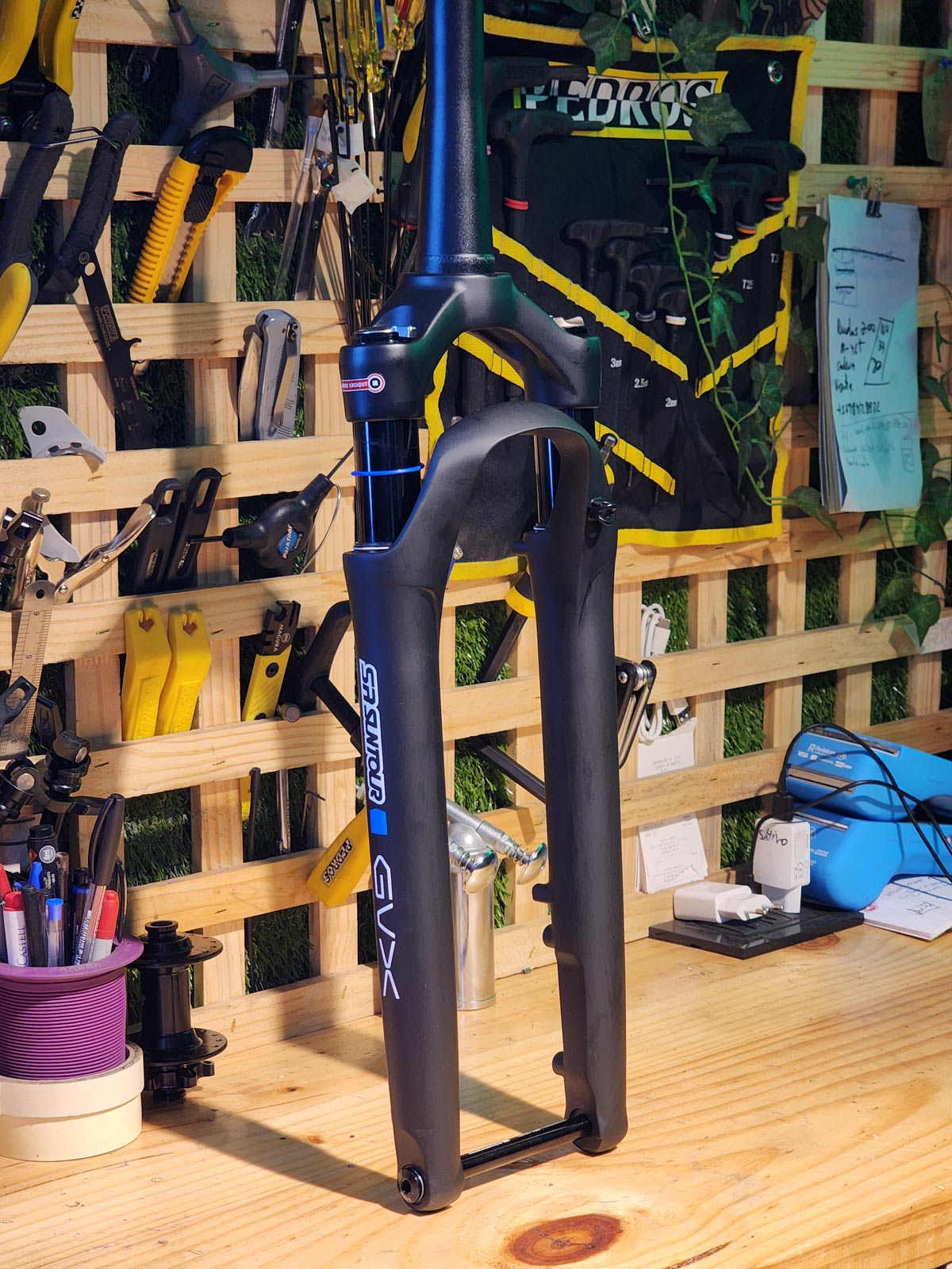 Suspensión Suntour GVX Gravel – Sátiro Bikes